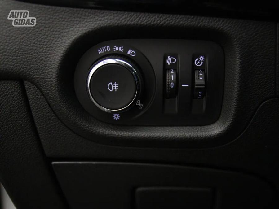 Balts Opel Astra 2021 Viļņa, ar dzinēja tilpumu 1.40 L un nobraukumu 156 tūkst. km par 9999 €, foto 28 vietnē AUTOMOTO.COM.LV