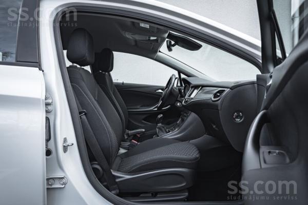 Balts Opel Astra 2021 Rīga, ar dzinēja tilpumu 1.50 L un nobraukumu 151 tūkst. km par 9450 €, foto 9 vietnē AUTOMOTO.COM.LV