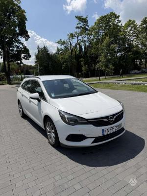 White Opel Astra 2021 in Kaunas, with an engine capacity of 1.50 L and mileage of 225 thousand km for 3499 €, photo  on AUTOMOTO.COM.LV