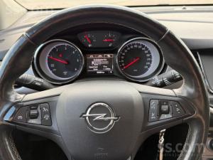 White Opel Astra 2021 in Riga, with an engine capacity of 1.60 L and mileage of 181 thousand km for 6950 €, photo 18 on AUTOMOTO.COM.LV
