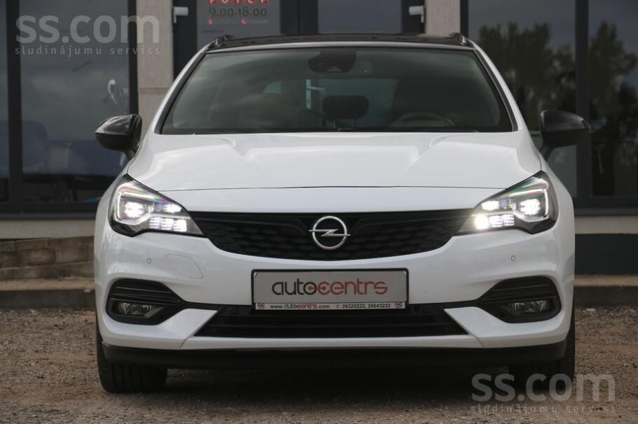 White Opel Astra 2021 in Tukums, with an engine capacity of 1.50 L and mileage of 144 thousand km for 9450 €, photo 4 on AUTOMOTO.COM.LV