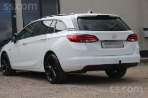 White Opel Astra 2021 in Tukums, with an engine capacity of 1.50 L and mileage of 144 thousand km for 9450 €, photo 7 on AUTOMOTO.COM.LV