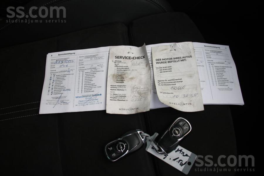 White Opel Astra 2021 in Tukums, with an engine capacity of 1.50 L and mileage of 144 thousand km for 9450 €, photo 32 on AUTOMOTO.COM.LV