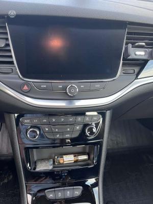 Balts Opel Astra 2022 Viļņa, ar dzinēja tilpumu 1.20 L un nobraukumu 51 tūkst. km par 9700 €, foto 8 vietnē AUTOMOTO.COM.LV