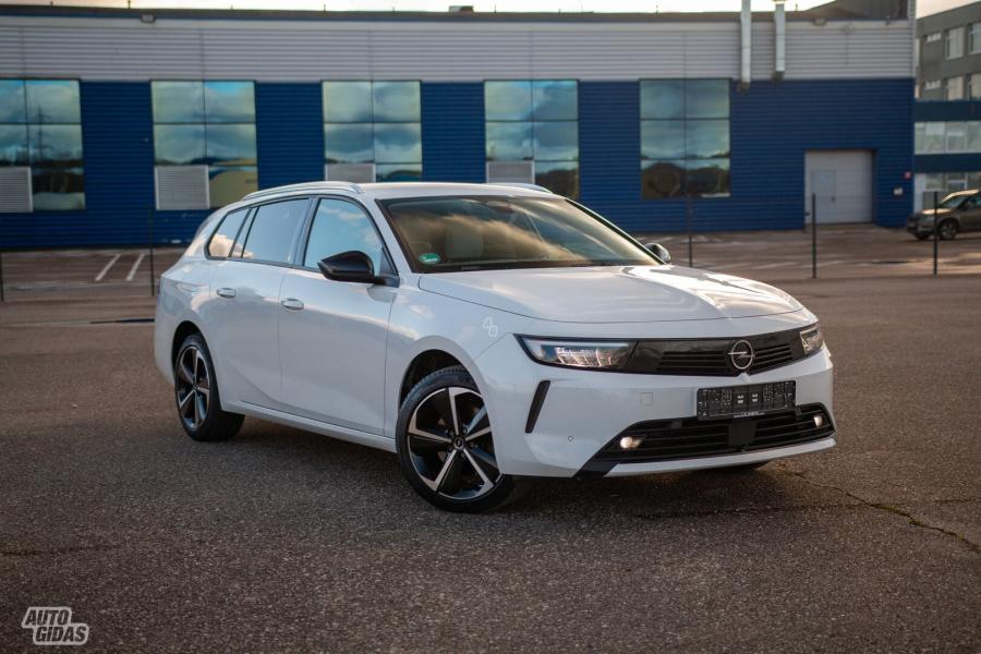 White Opel Astra 2023 in Kaunas, with an engine capacity of 1.50 L and mileage of 139 thousand km for 15150 €, photo 32 on AUTOMOTO.COM.LV
