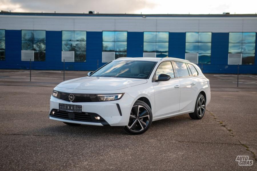 White Opel Astra 2023 in Kaunas, with an engine capacity of 1.50 L and mileage of 139 thousand km for 15150 €, photo 35 on AUTOMOTO.COM.LV