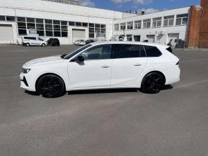 White Opel Astra 2023 in Marijampole, with an engine capacity of 1.50 L and mileage of 118 thousand km for 16400 €, photo 5 on AUTOMOTO.COM.LV