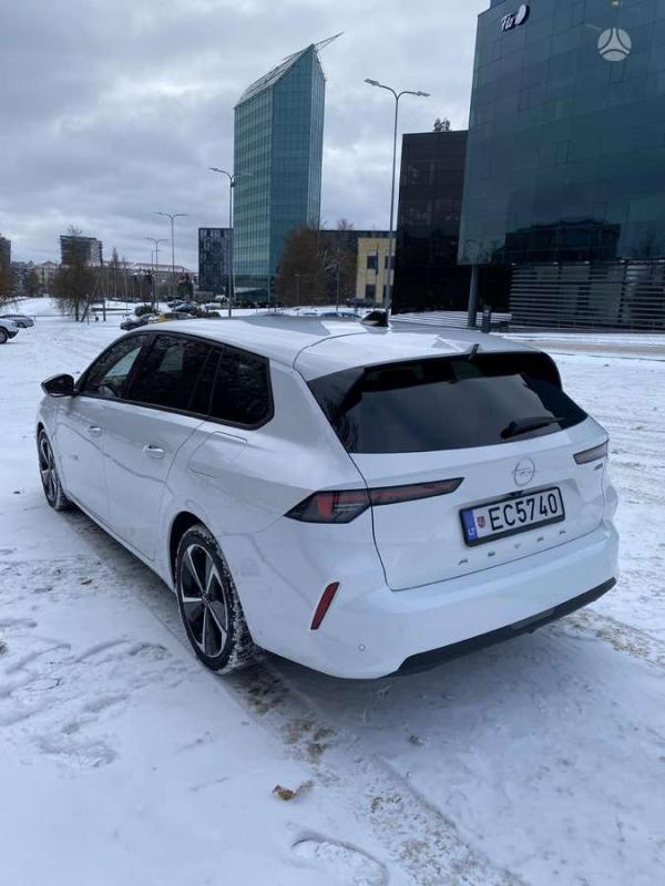 Balts Opel Astra 2024 Viļņa, ar dzinēja tilpumu 1.60 L un nobraukumu 7 tūkst. km par 25900 €, foto 3 vietnē AUTOMOTO.COM.LV