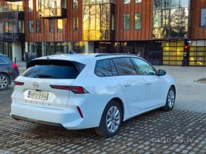 White Opel Astra 2024 in Tallinn, with an engine capacity of 1.20 L and mileage of 21 thousand km for 20800 €, photo 6 on AUTOMOTO.COM.LV