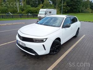White Opel Astra 2024 in Rezekne, with an engine capacity of 1.20 L and mileage of 8 thousand km for 19900 €, photo  on AUTOMOTO.COM.LV
