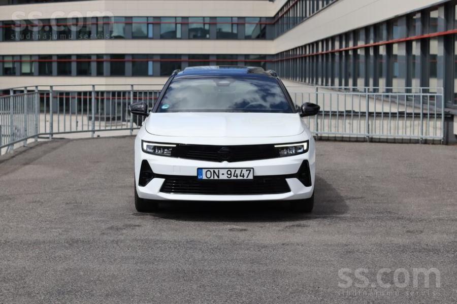 Balts Opel Astra 2025 Rīga, ar dzinēja tilpumu 1.20 L un nobraukumu 435 tūkst. km par 24980 €, foto 3 vietnē AUTOMOTO.COM.LV