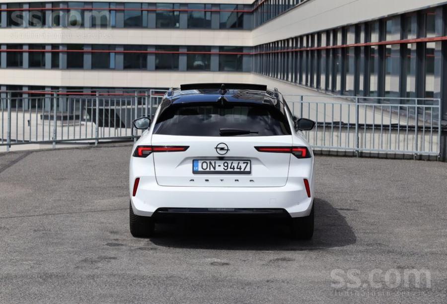 Balts Opel Astra 2025 Rīga, ar dzinēja tilpumu 1.20 L un nobraukumu 435 tūkst. km par 24980 €, foto 6 vietnē AUTOMOTO.COM.LV