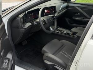 Balts Opel Astra 2025 Rīga, ar dzinēja tilpumu 1.20 L un nobraukumu 435 tūkst. km par 24980 €, foto 8 vietnē AUTOMOTO.COM.LV