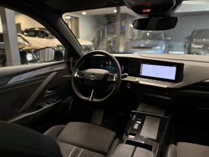 Белый Опель Астра 2025 в Рига, объемом двигателя 1.20 л и пробегом 14 тыс. км за 21100 €, фото 16 на AUTOMOTO.COM.LV