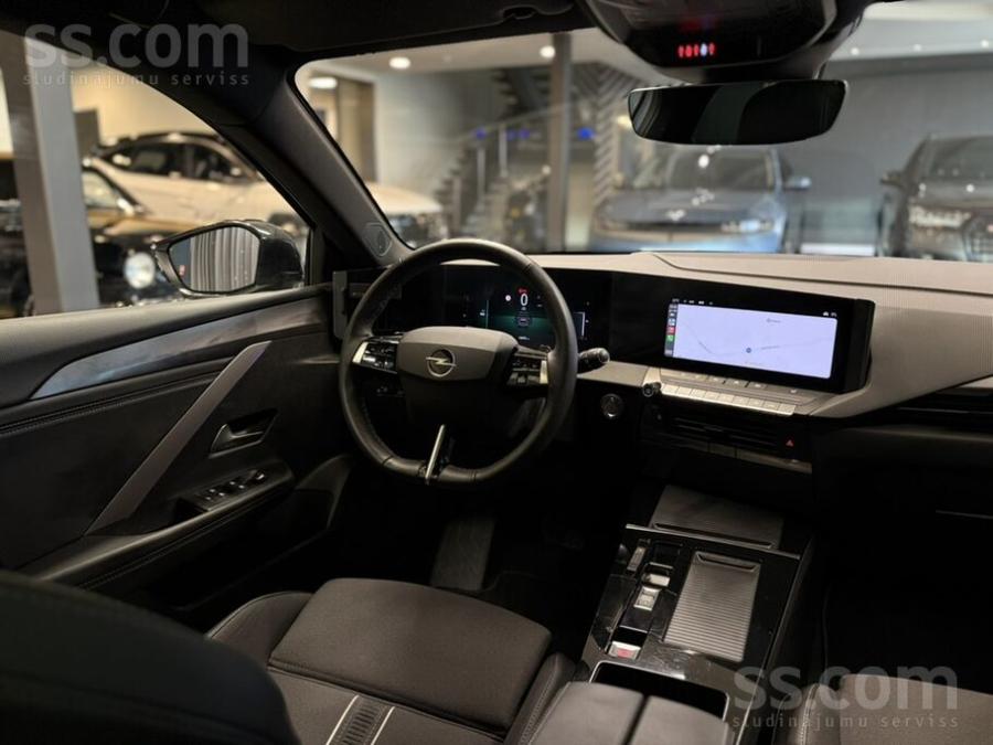 Balts Opel Astra 2025 Rīga, ar dzinēja tilpumu 1.20 L un nobraukumu 14 tūkst. km par 21100 €, foto 17 vietnē AUTOMOTO.COM.LV
