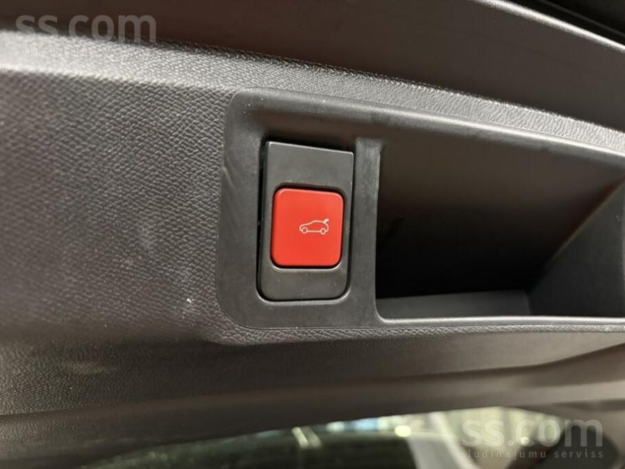 Balts Opel Astra 2025 Rīga, ar dzinēja tilpumu 1.20 L un nobraukumu 14 tūkst. km par 21100 €, foto 23 vietnē AUTOMOTO.COM.LV