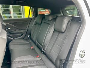 Balts Opel Astra 2026 Jehvi, ar dzinēja tilpumu 1.50 L un nobraukumu 2 tūkst. km par 29800 €, foto 15 vietnē AUTOMOTO.COM.LV