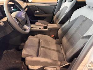 Balts Opel Astra 2026 Kauņa, ar dzinēja tilpumu 1.20 L un nobraukumu 0 tūkst. km par 30400 €, foto 13 vietnē AUTOMOTO.COM.LV