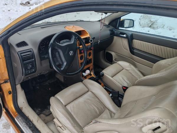 Dzeltens Opel Astra 2001 Jelgava, ar dzinēja tilpumu 1.80 L un nobraukumu 344 tūkst. km par 1300 €, foto 6 vietnē AUTOMOTO.COM.LV