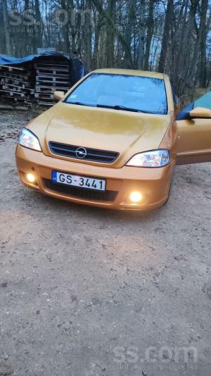 Yellow Opel Astra 2001 in Jelgava, with an engine capacity of 1.80 L and mileage of 344 thousand km for 1300 €, photo 12 on AUTOMOTO.COM.LV