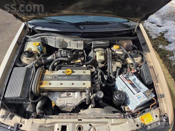 Dzeltens Opel Astra 1997 Rīga, ar dzinēja tilpumu 2.00 L un nobraukumu 233 tūkst. km par 1800 €, foto 6 vietnē AUTOMOTO.COM.LV