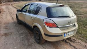 Dzeltens Opel Astra 2004 Mažeikiai, ar dzinēja tilpumu 1.70 L un nobraukumu 401 tūkst. km par 600 €, foto 8 vietnē AUTOMOTO.COM.LV