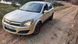 Dzeltens Opel Astra 2004 Mažeikiai, ar dzinēja tilpumu 1.70 L un nobraukumu 401 tūkst. km par 600 €, foto 9 vietnē AUTOMOTO.COM.LV