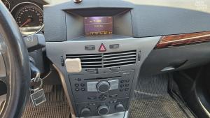 Dzeltens Opel Astra 2004 Viļņa, ar dzinēja tilpumu 1.80 L un nobraukumu 256 tūkst. km par 750 €, foto 12 vietnē AUTOMOTO.COM.LV