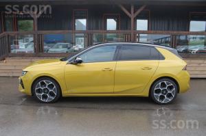 Dzeltens Opel Astra 2022 Rīga, ar dzinēja tilpumu 1.20 L un nobraukumu 0 tūkst. km par 15700 €, foto 4 vietnē AUTOMOTO.COM.LV