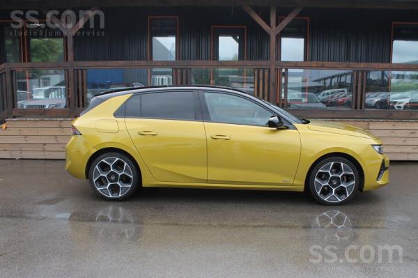 Opel Astra 2022 Rīga vietnē Dzeltens Opel Astra 2022 Rīga, ar dzinēja tilpumu 1.20 L un nobraukumu 0 tūkst. km par 15700 €, foto 6 vietnē AUTOMOTO.COM.LV