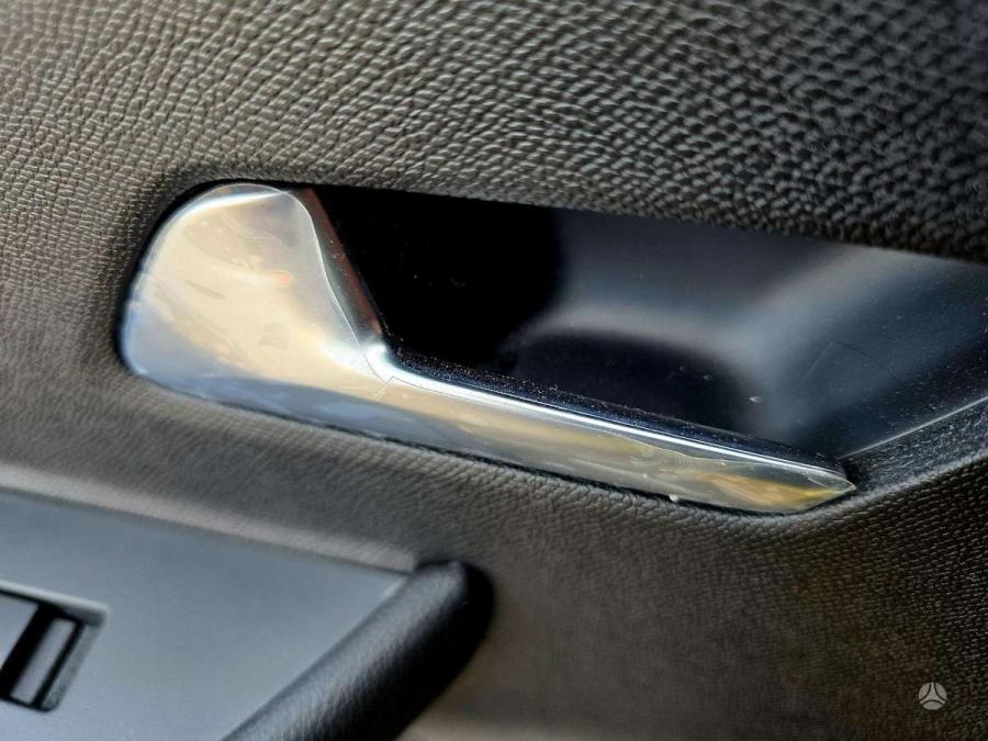 Dzeltens Opel Astra 2023 Kauņa, ar dzinēja tilpumu 1.20 L un nobraukumu 35 tūkst. km par 17900 €, foto 12 vietnē AUTOMOTO.COM.LV