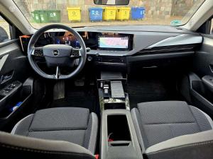 Dzeltens Opel Astra 2023 Kauņa, ar dzinēja tilpumu 1.20 L un nobraukumu 35 tūkst. km par 17900 €, foto 14 vietnē AUTOMOTO.COM.LV