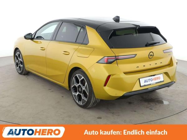 Yellow Opel Astra 2022 in Kaunas, with an engine capacity of 1.60 L and mileage of 21 thousand km for 26726 €, photo 4 on AUTOMOTO.COM.LV