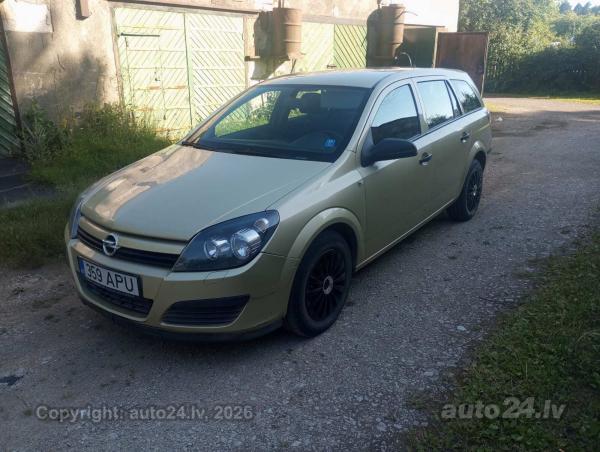 Yellow Opel Astra 2005 in Narva, with an engine capacity of 1.40 L and mileage of 73 thousand km for 2100 €, photo 1 on AUTOMOTO.COM.LV