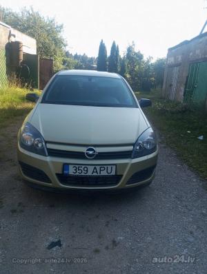 Dzeltens Opel Astra 2005 Narva, ar dzinēja tilpumu 1.40 L un nobraukumu 73 tūkst. km par 2100 €, foto 3 vietnē AUTOMOTO.COM.LV