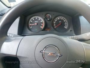 Dzeltens Opel Astra 2005 Narva, ar dzinēja tilpumu 1.40 L un nobraukumu 73 tūkst. km par 2100 €, foto 13 vietnē AUTOMOTO.COM.LV