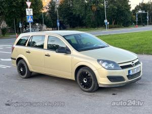 Yellow Opel Astra 2005 in Narva, with an engine capacity of 1.40 L and mileage of 73 thousand km for 1999 €, photo 6 on AUTOMOTO.COM.LV