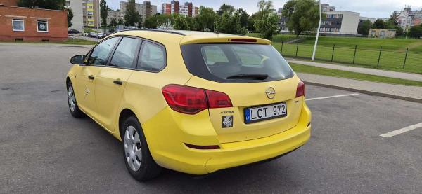 Dzeltens Opel Astra 2011 Jonava, ar dzinēja tilpumu 1.69 L un nobraukumu 316 tūkst. km par 2200 €, foto 3 vietnē AUTOMOTO.COM.LV