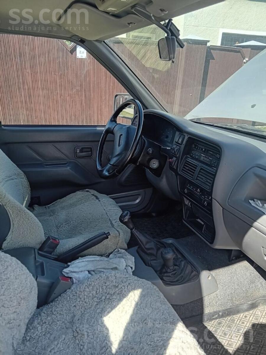 Pelēks Opel Campo 1998 Liepāja, ar dzinēja tilpumu 2.50 L un nobraukumu 326 tūkst. km par 990 €, foto 11 vietnē AUTOMOTO.COM.LV