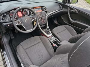 Brown Opel Cascada 2014 in Vilnius, with an engine capacity of 1.36 L and mileage of 145 thousand km for 5950 €, photo 16 on AUTOMOTO.COM.LV