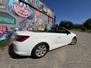 White Opel Cascada 2013 in Tallinn, with an engine capacity of 2.00 L and mileage of 282 thousand km for 7900 €, photo 3 on AUTOMOTO.COM.LV