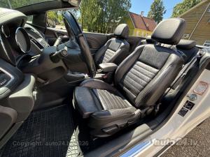 White Opel Cascada 2013 in Tallinn, with an engine capacity of 2.00 L and mileage of 282 thousand km for 7900 €, photo 11 on AUTOMOTO.COM.LV