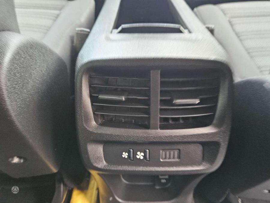 Black Opel Combo 2019 in Siauliai, with an engine capacity of 1.20 L and mileage of 176 thousand km for 8650 €, photo 23 on AUTOMOTO.COM.LV