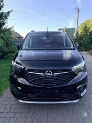 Melns Opel Combo 2020 Marijampole, ar dzinēja tilpumu 1.50 L un nobraukumu 177 tūkst. km par 10900 €, foto 3 vietnē AUTOMOTO.COM.LV