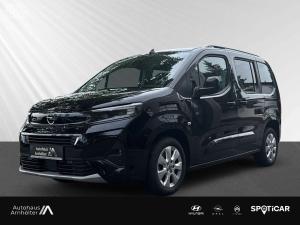 Black Opel Combo 2024 in Kaunas, with an engine capacity of 1.50 L and mileage of 31 thousand km for 29019 €, photo  on AUTOMOTO.COM.LV