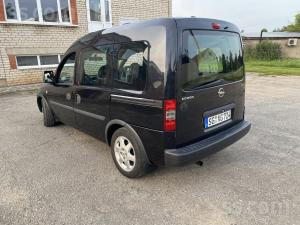 Black Opel Combo 2009 in Ludza, with an engine capacity of 1.30 L and mileage of 0 thousand km for 2550 €, photo 4 on AUTOMOTO.COM.LV