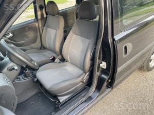 Black Opel Combo 2009 in Ludza, with an engine capacity of 1.30 L and mileage of 0 thousand km for 2550 €, photo 10 on AUTOMOTO.COM.LV