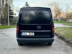 Black Opel Combo 2003 in Tallinn, with an engine capacity of 1.70 L and mileage of 204 thousand km for 990 €, photo 5 on AUTOMOTO.COM.LV