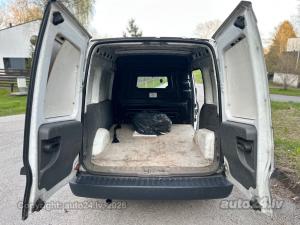 Black Opel Combo 2003 in Tallinn, with an engine capacity of 1.70 L and mileage of 204 thousand km for 990 €, photo 10 on AUTOMOTO.COM.LV