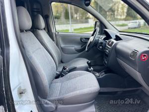 Black Opel Combo 2003 in Tallinn, with an engine capacity of 1.70 L and mileage of 204 thousand km for 990 €, photo 13 on AUTOMOTO.COM.LV